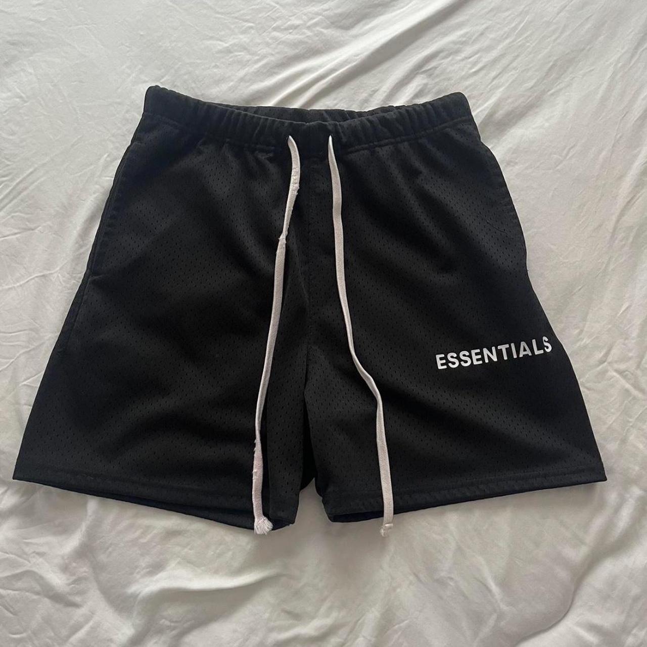 Medium essentials short good quality - Depop