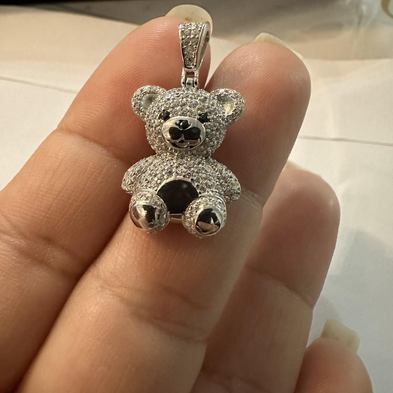 Gorgeous silver bear pendant! Awesome for everyday... - Depop