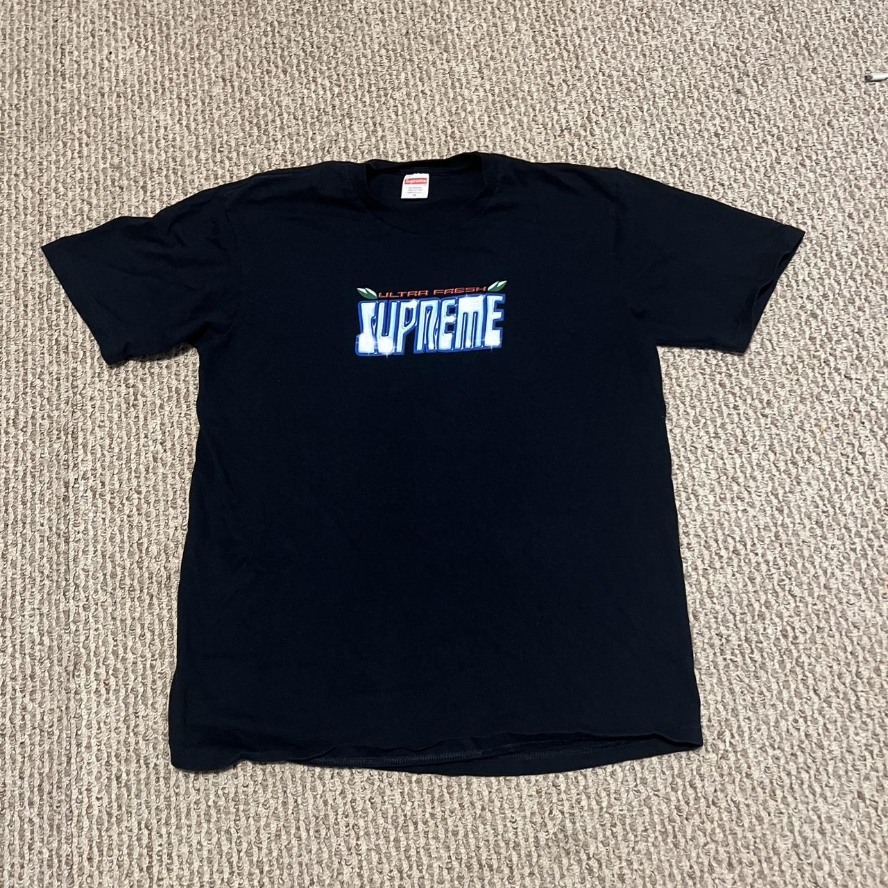 dark blue men’s supreme t shirt size M - Depop