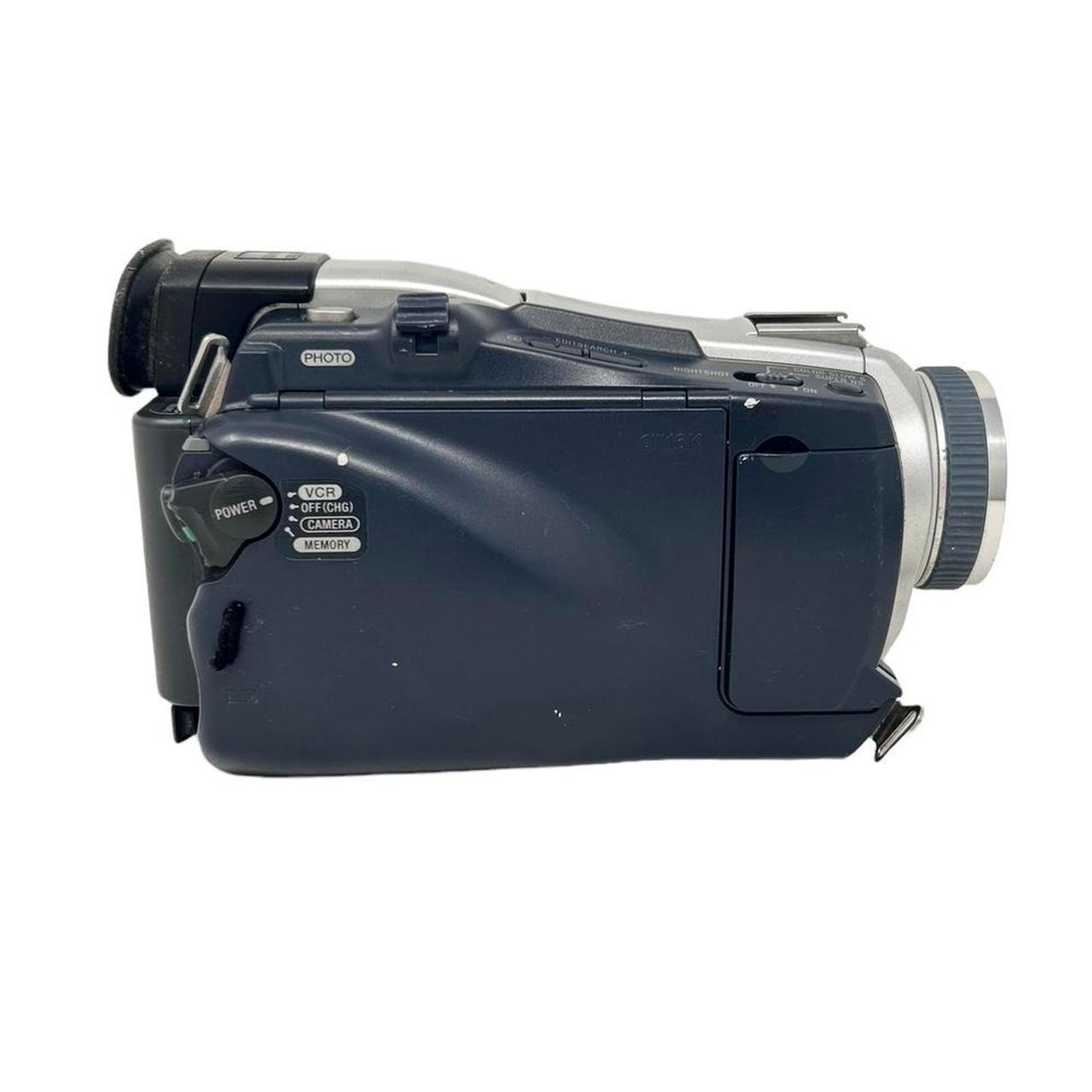 Sony Handycam MiniDV DCR-TRV18 Camcorder Comes with... - Depop