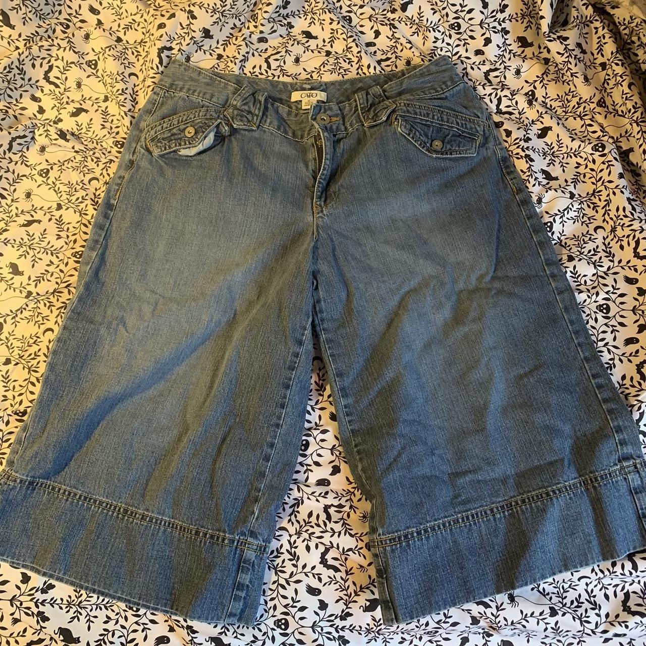 blue cato wide leg jorts/capris #y2k #alr #jorts - Depop