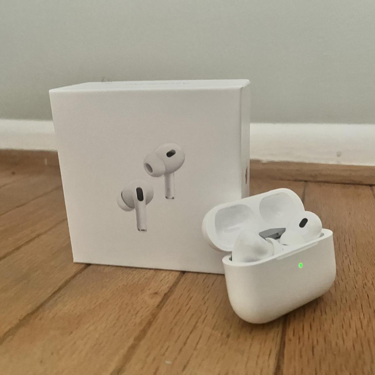 Ãpple Ãïrpôd' gen 2 Brand new Fast shipping... - Depop