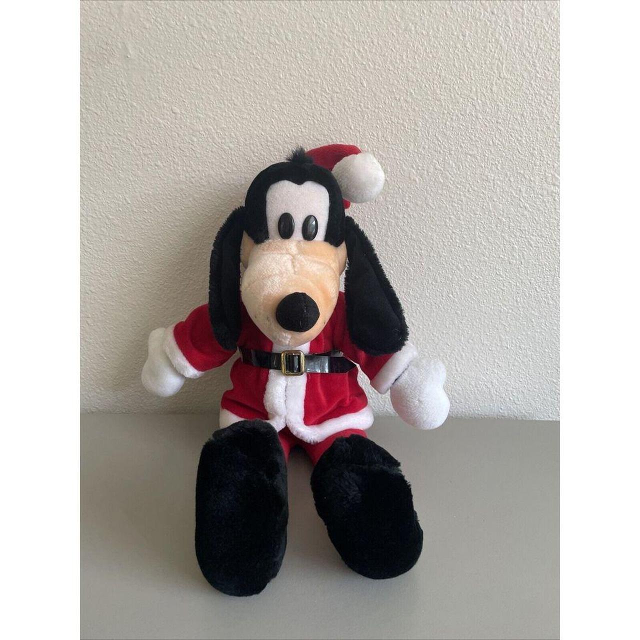 GOOFY Walt Disney Santa Claus 18" Plush Exclusive at... - Depop