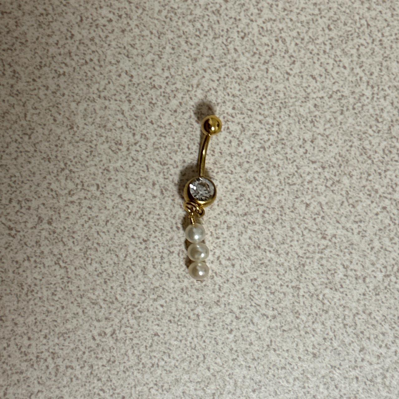 Brand new belly button ring, never worn and in... - Depop