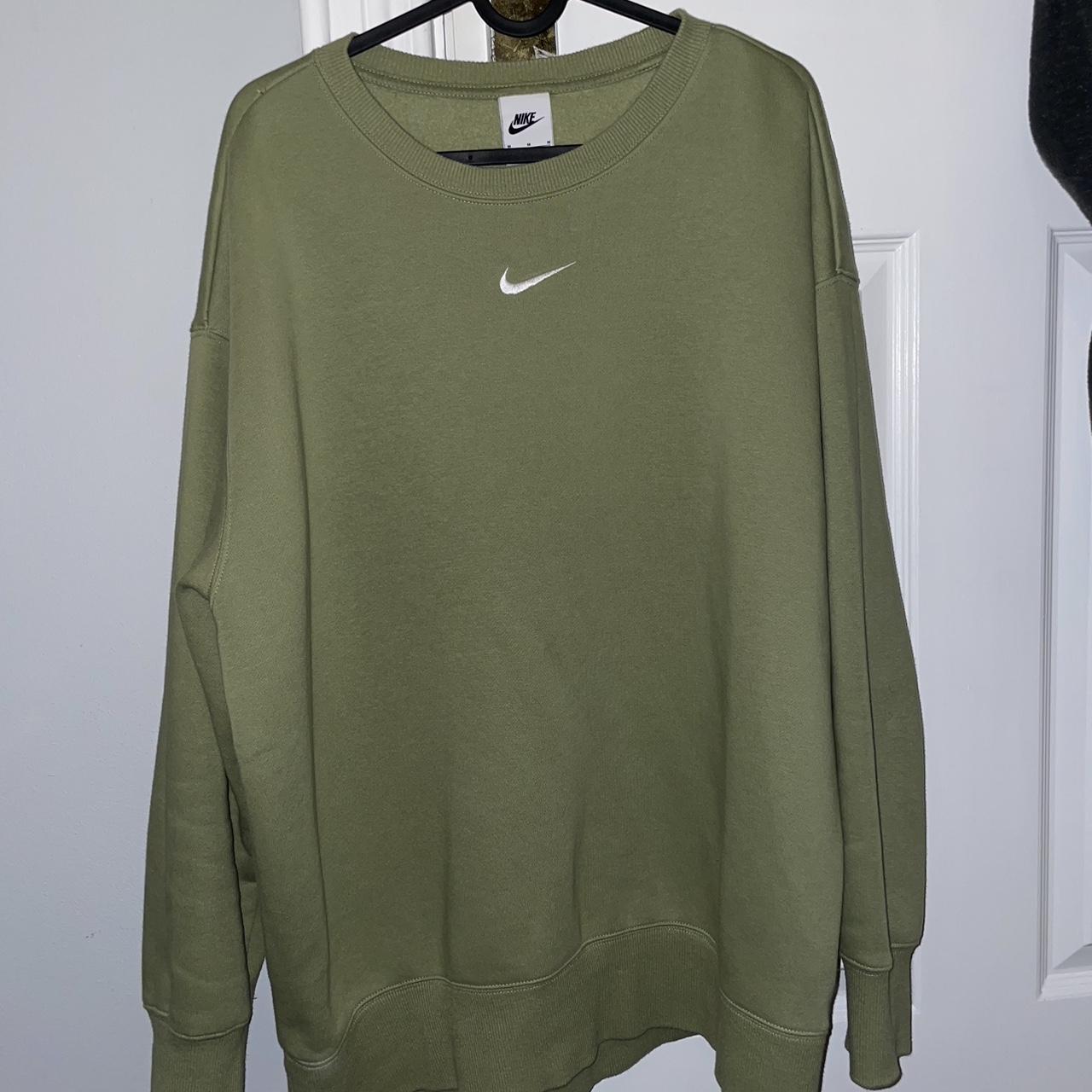 Men’s Medium Nike Olive Green/Khaki... - Depop