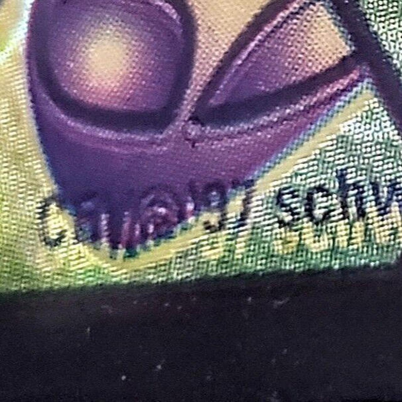 Vintage 1997 Green Prismatic Alien Vending Machine... - Depop