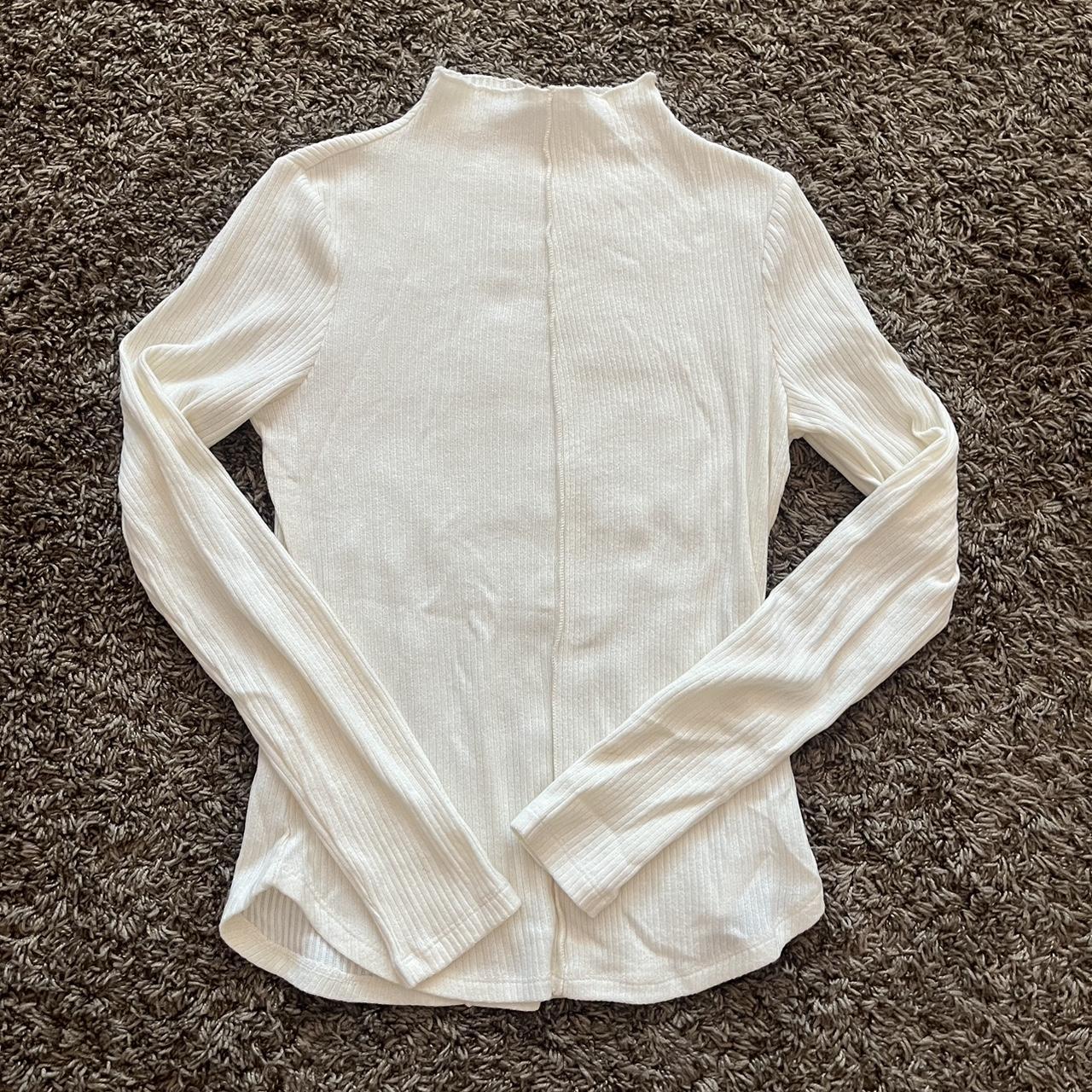 cream turtle neck - Depop