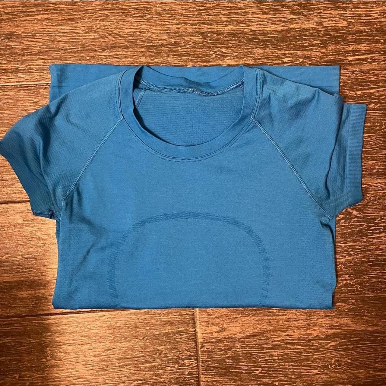 size 4 lulu poolside blue swiftly top - Depop