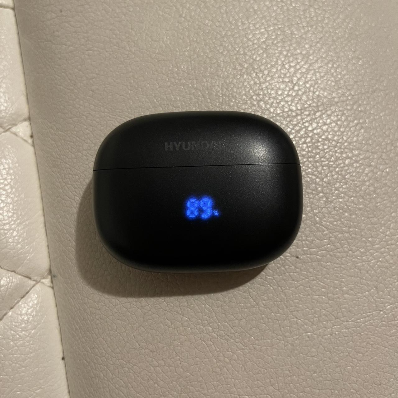 Hyundai Clipbuds 7 true wireless earphones #wireless | Depop