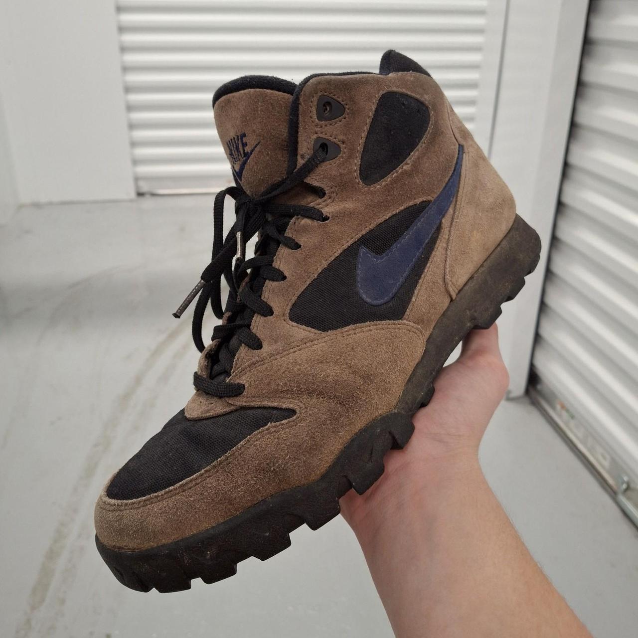 Vintage Nike hiking boots nike ACG 90s Size... - Depop
