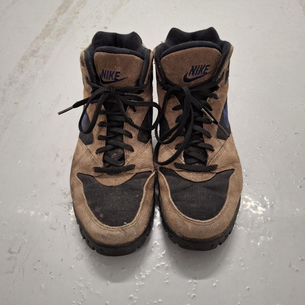 Vintage Nike hiking boots nike ACG 90s Size... - Depop