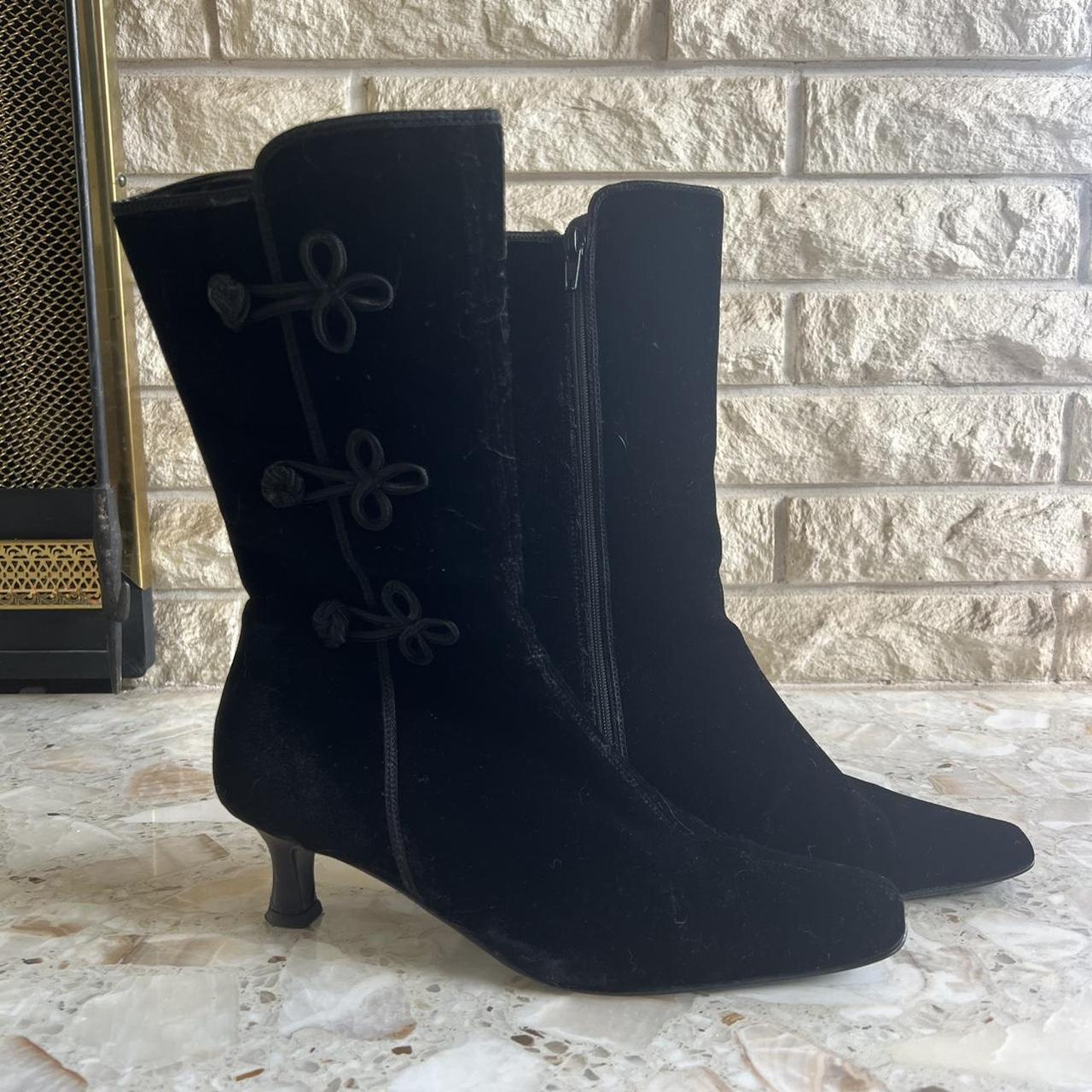 Talbots Women's Black Boots | Depop