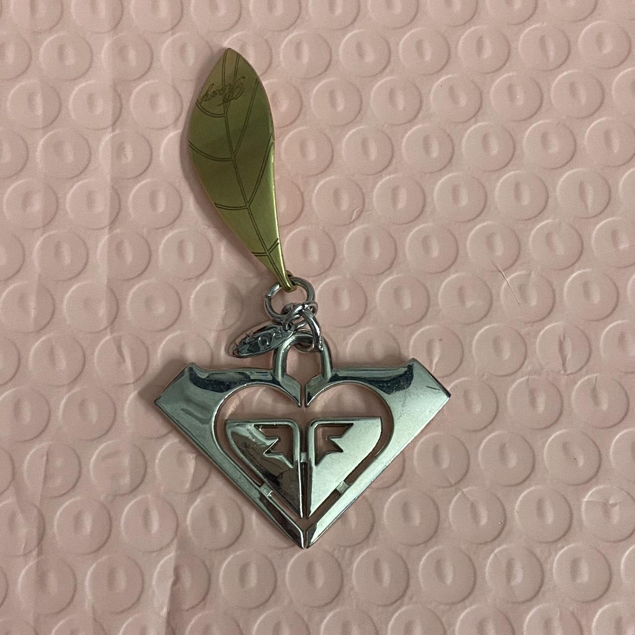 Roxy heart and leaf keychain/charm in silver #jewellery - Depop