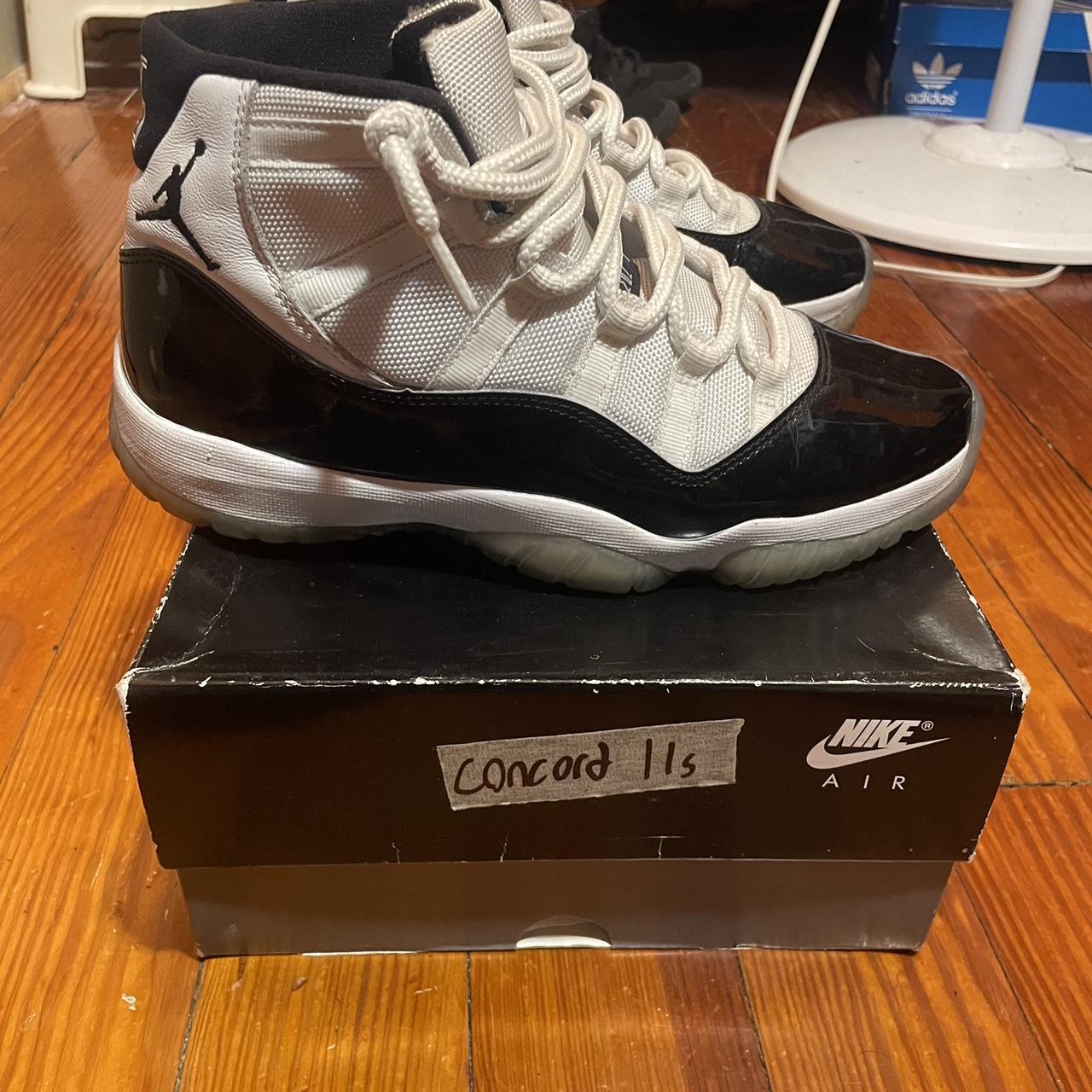 2018 concord jordan 11 damaged box bottoms no longer... - Depop