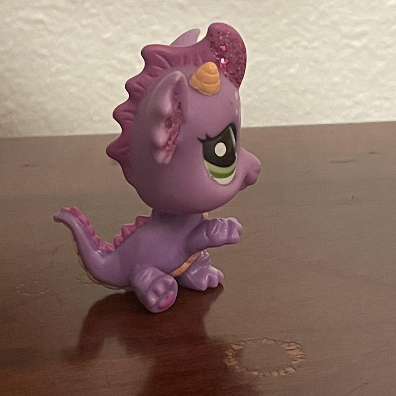 LPS dragon #2660 -specks of glitter fallen -used and... - Depop