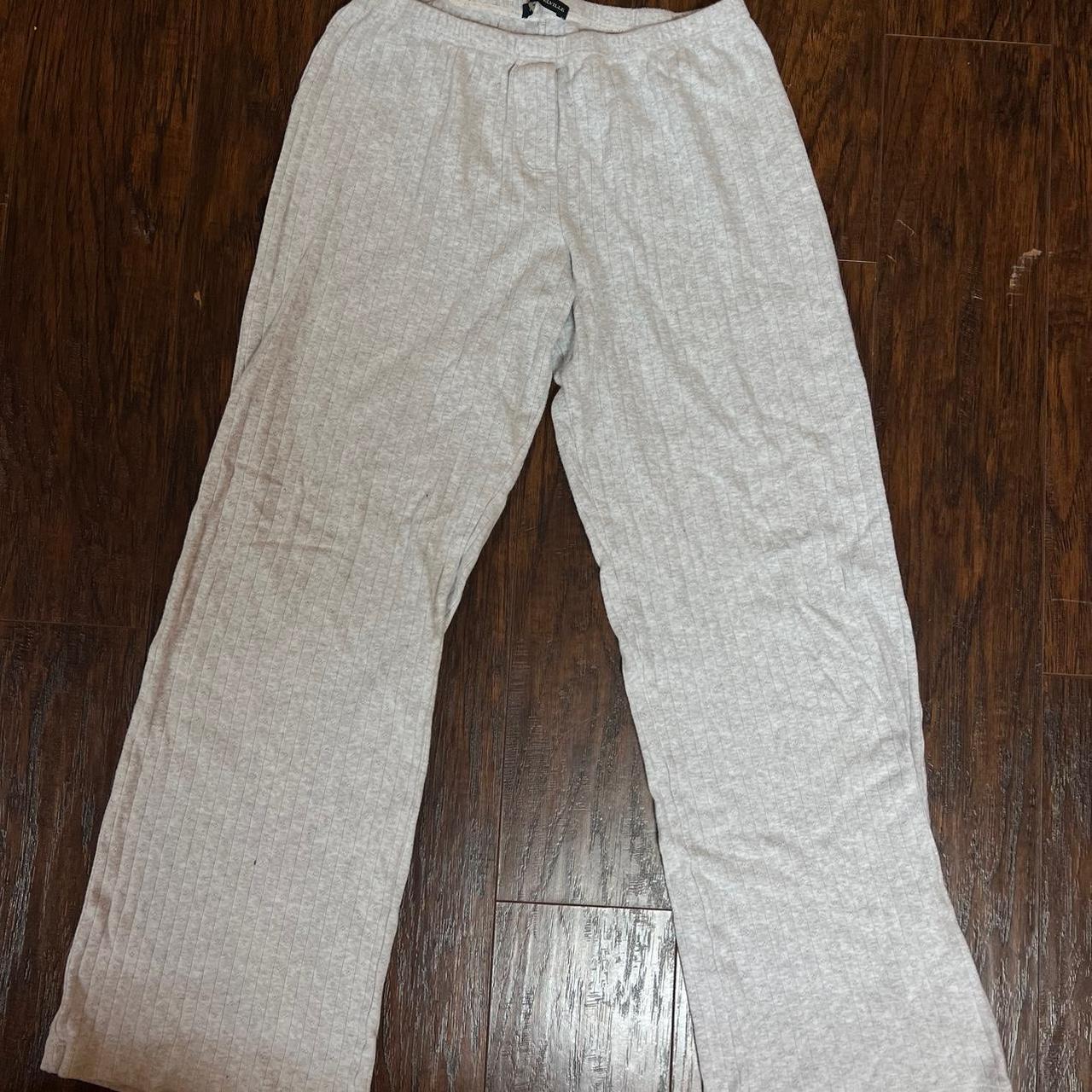 brandy lounge pants - so comfy - a tiny bit short... | Depop