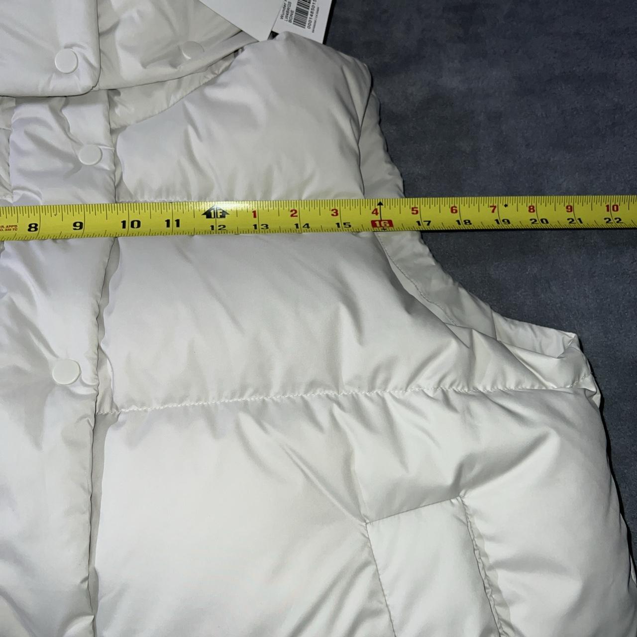 NEW W/tag lululemon wunder puff Cropped Vest Bone... | Depop