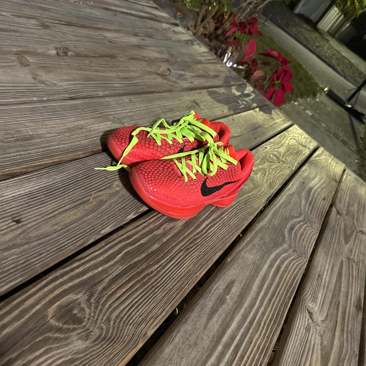 Nike Kobe 6 reverse grinches Size 8.5 WORN ONCE... | Depop