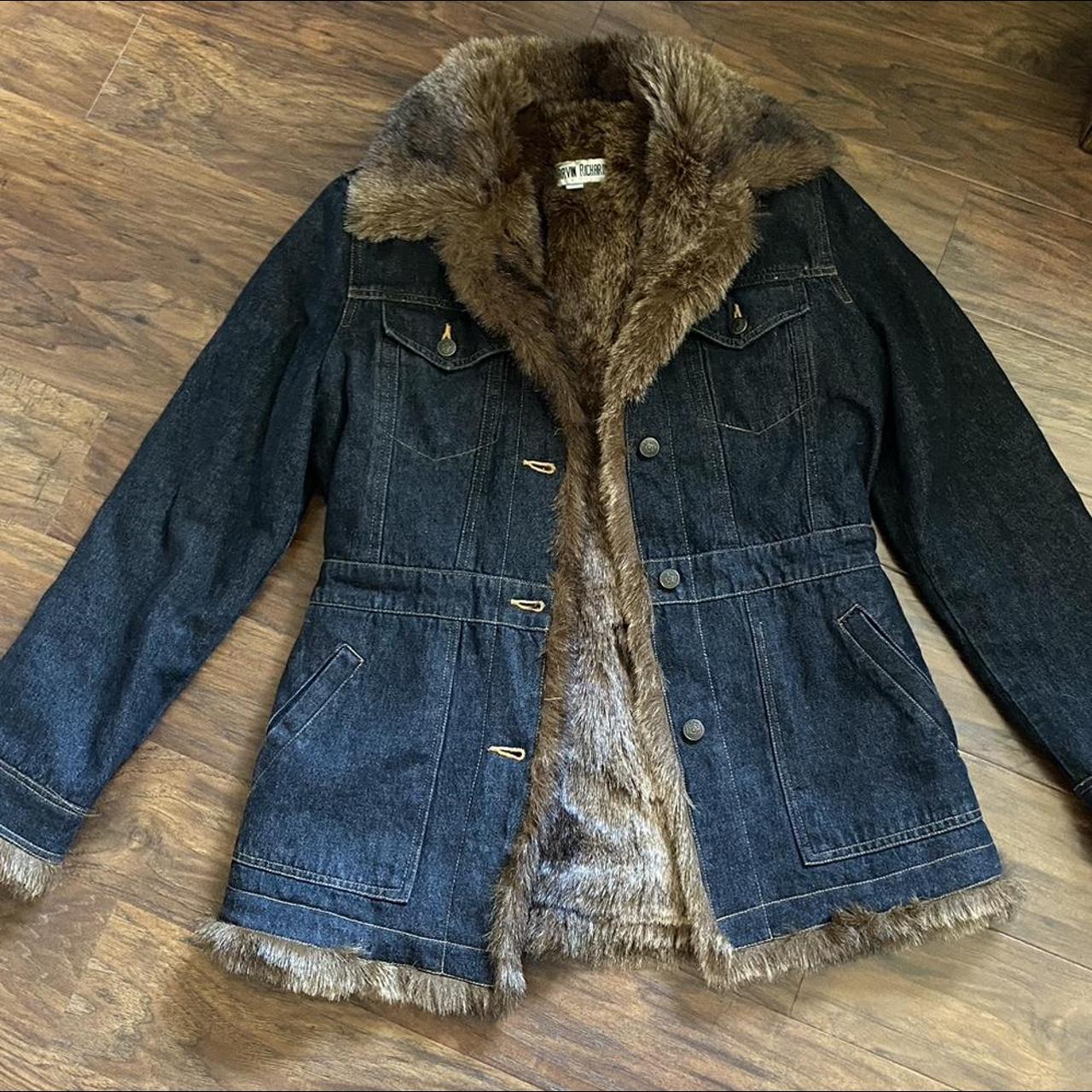 Lovely vintage fur-lined denim jacket. Crazy cozy.... - Depop