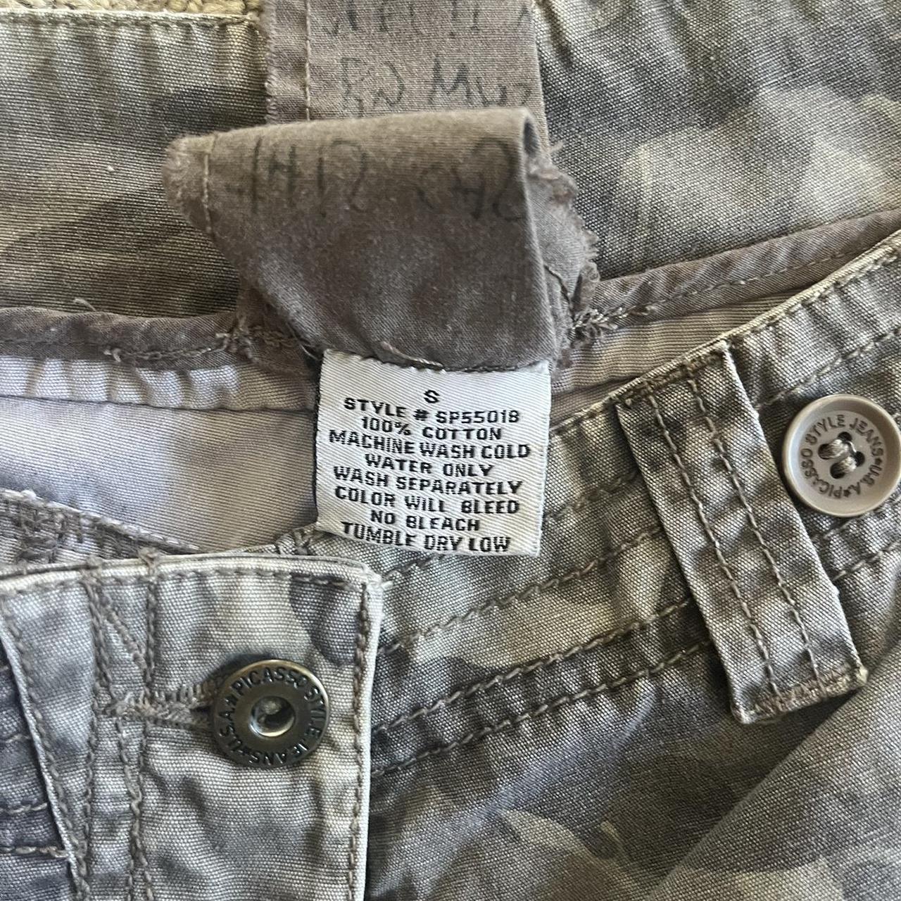 90s Camo cargo Picasso style jeans U.S.A size small... - Depop