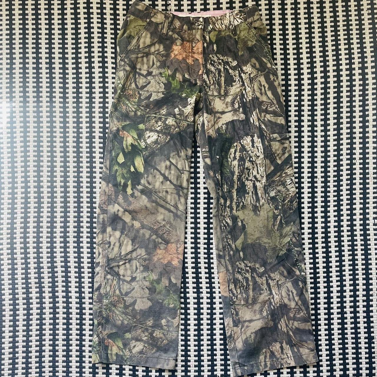 Women's Khaki and Brown Trousers | Depop