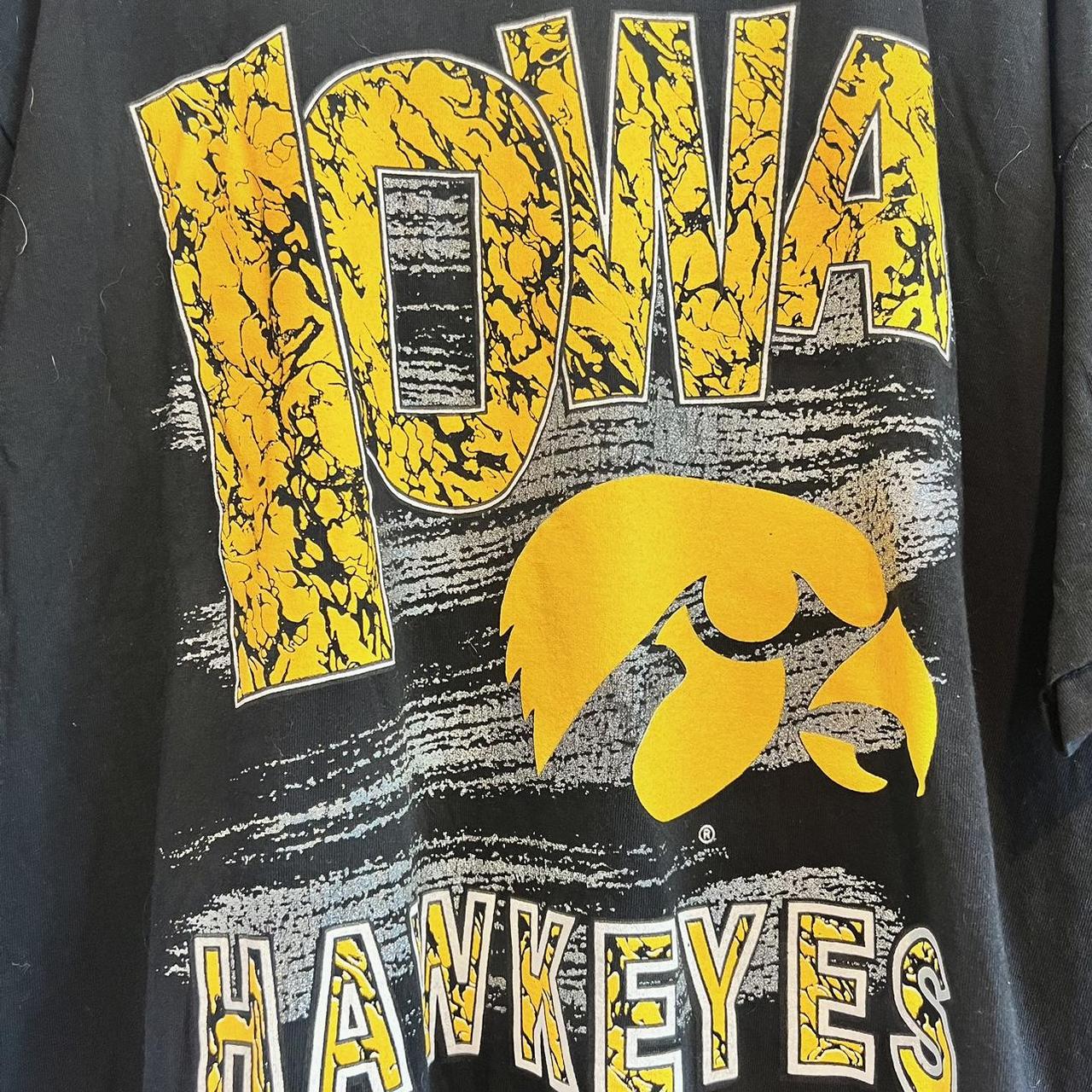 Men's Black and Yellow T-shirt | Depop