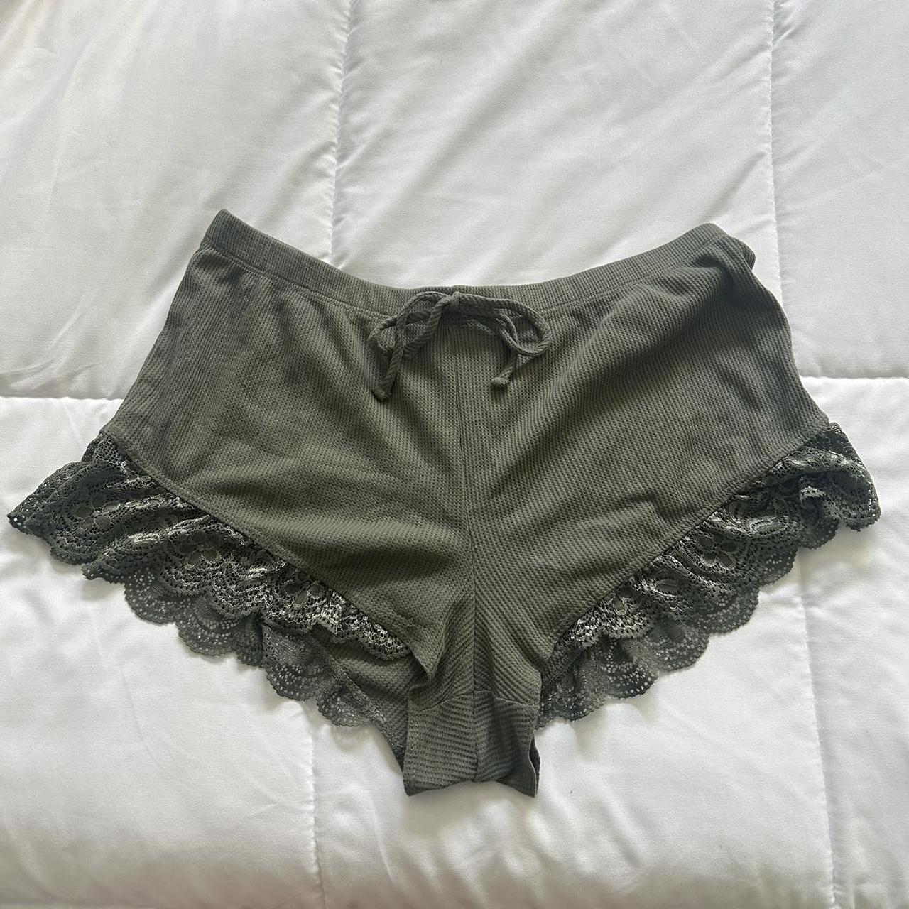 Bozzolo Green Waffle Shorts With Lace Trim - Size Large - Depop
