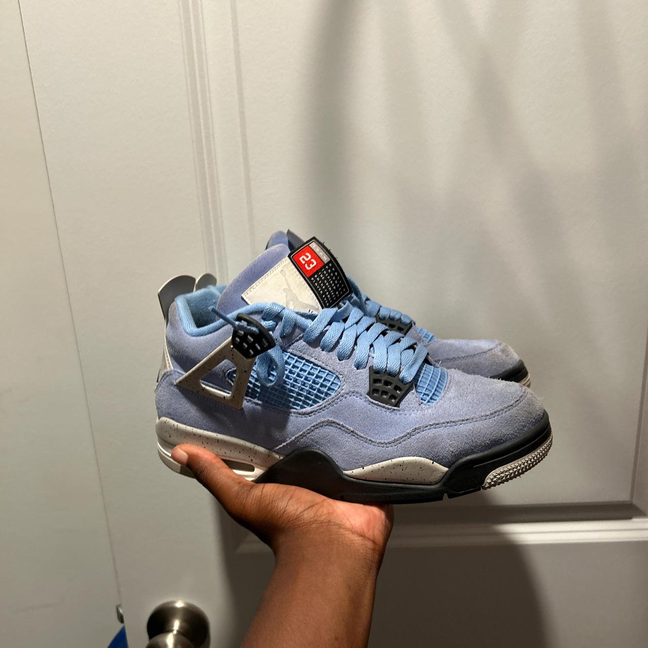 Unc 4s - Depop