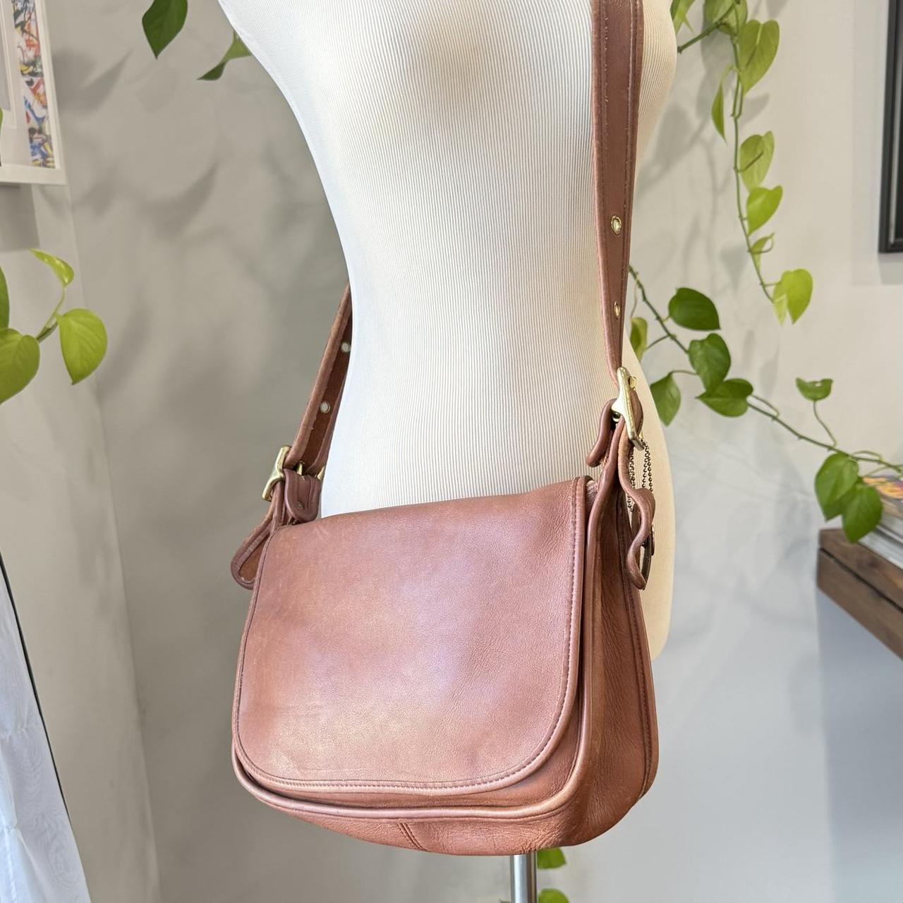 Vintage COACH Patricia’s Legacy Flap Bag 💕 Gorgeous... | Depop