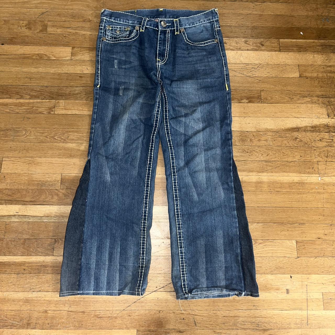BAGGY AF TRUEYS SIZE 38/34 SO BAGGY (12/5" leg... | Depop