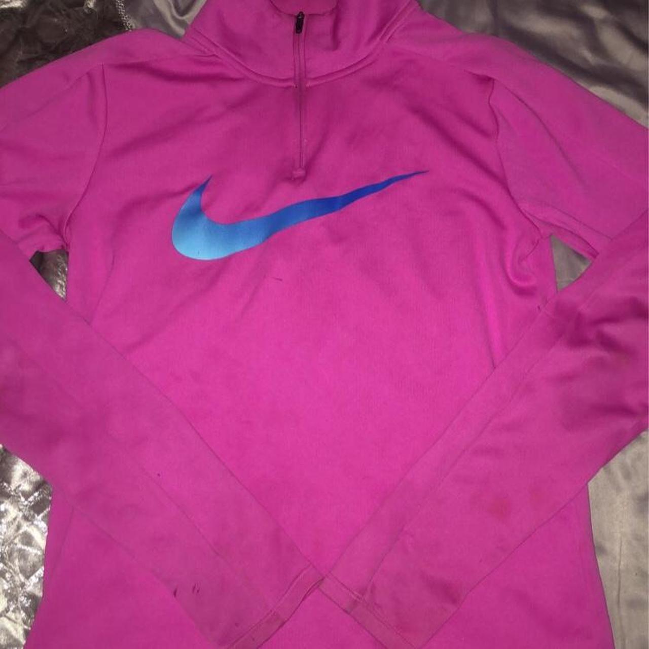 hot pink nike half zip, like new (original price €45.50 - Depop