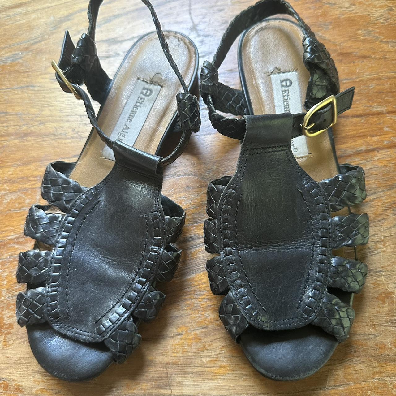 These classic vintage leather sandals are so cute!... - Depop