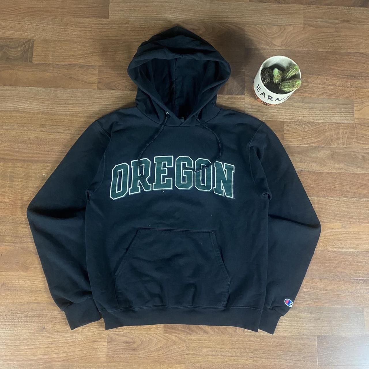Oregon Ducks College Logo Hoodie great condition no... - Depop