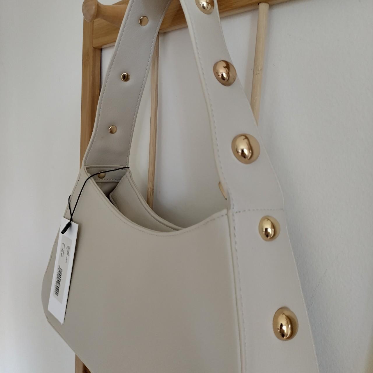 Sheike handbag - Depop