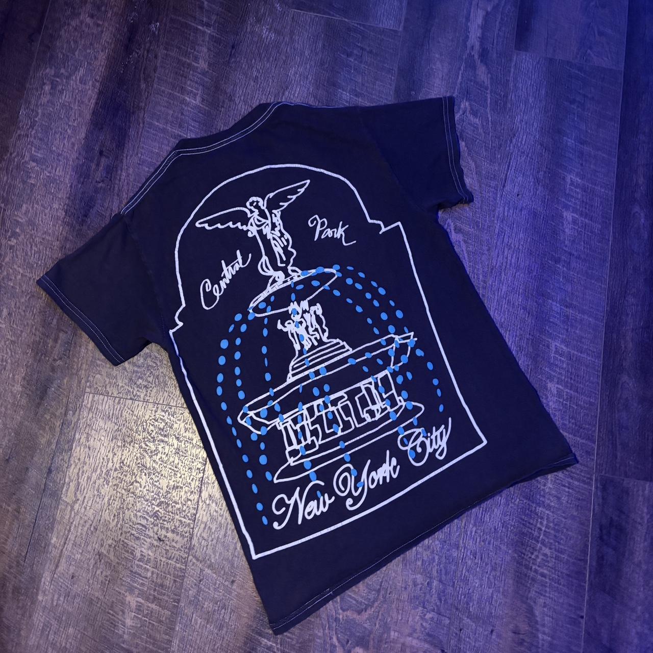 New York City NYC Puff print fountain shirt... | Depop