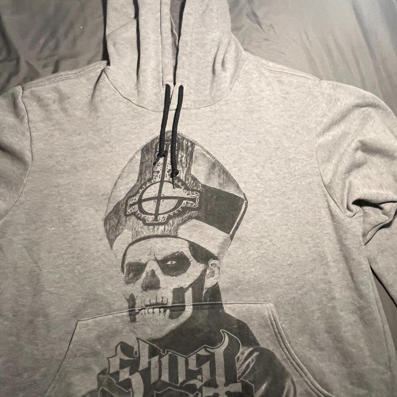 ghosT 2018 tour merch - Depop
