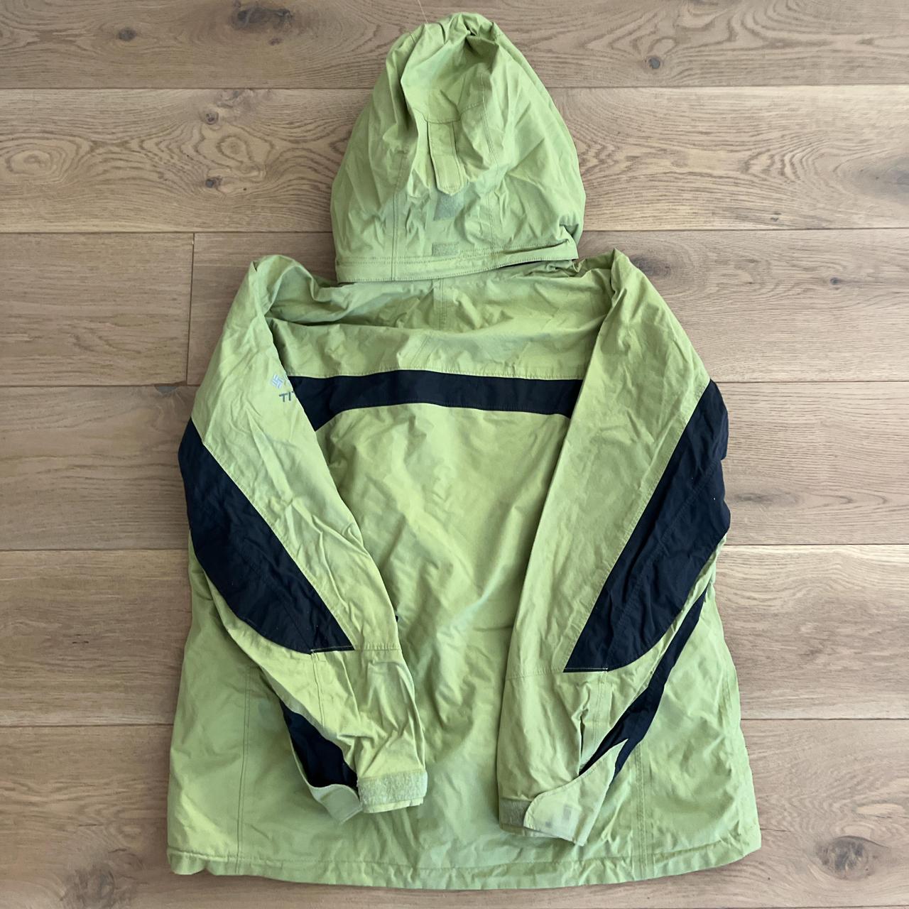 Green and black Columbia titanium snowboard/ski... - Depop