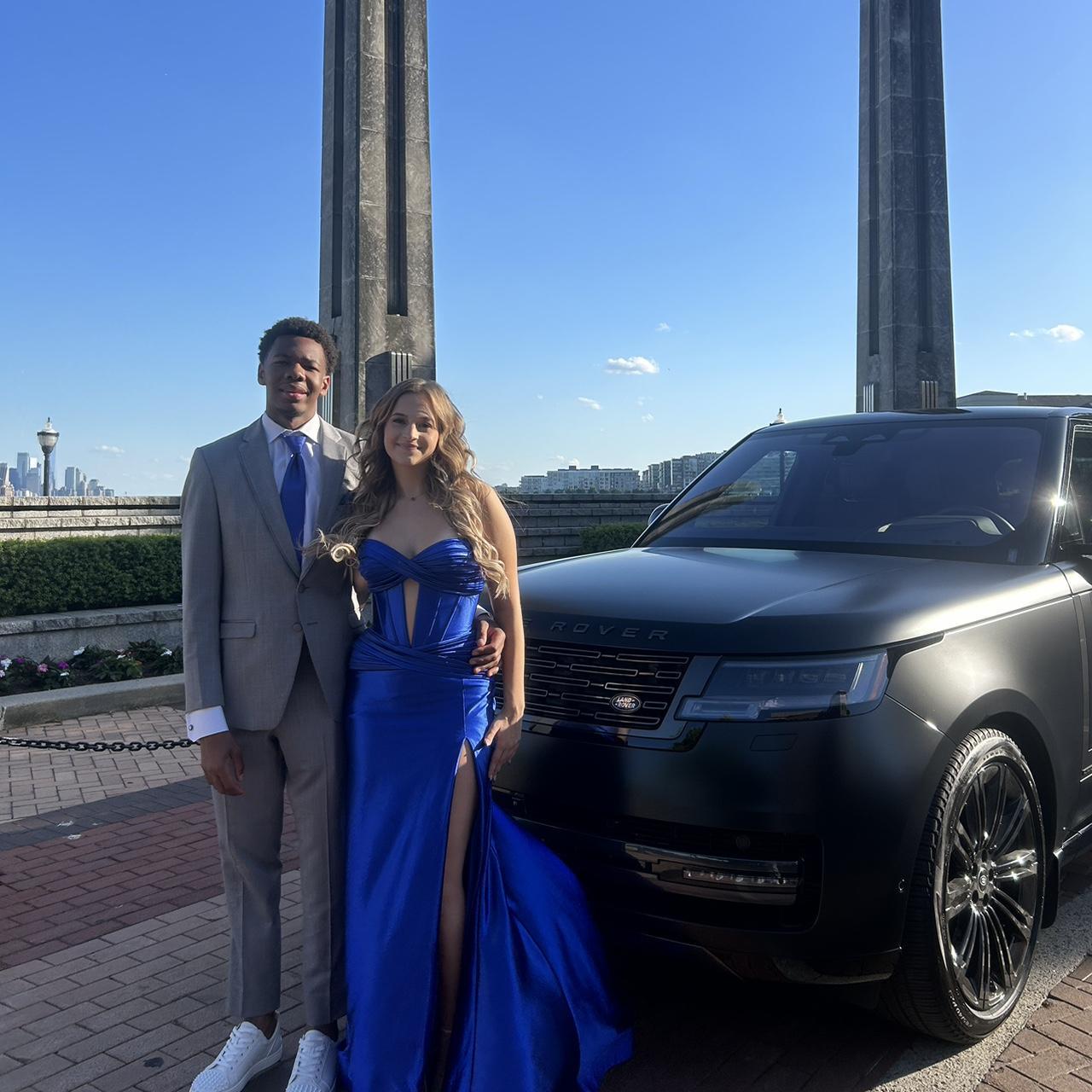 Beautiful Sherri hill prom dress style 56161 Bought... - Depop