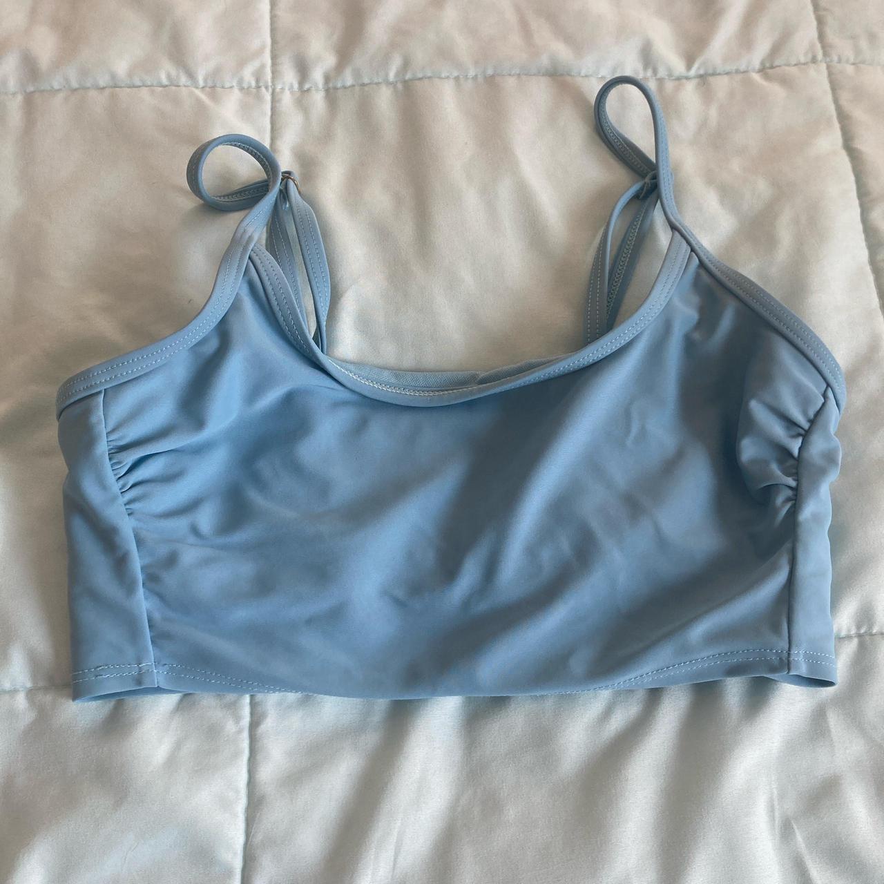 Woman’s sports bra, comfortable. - Depop