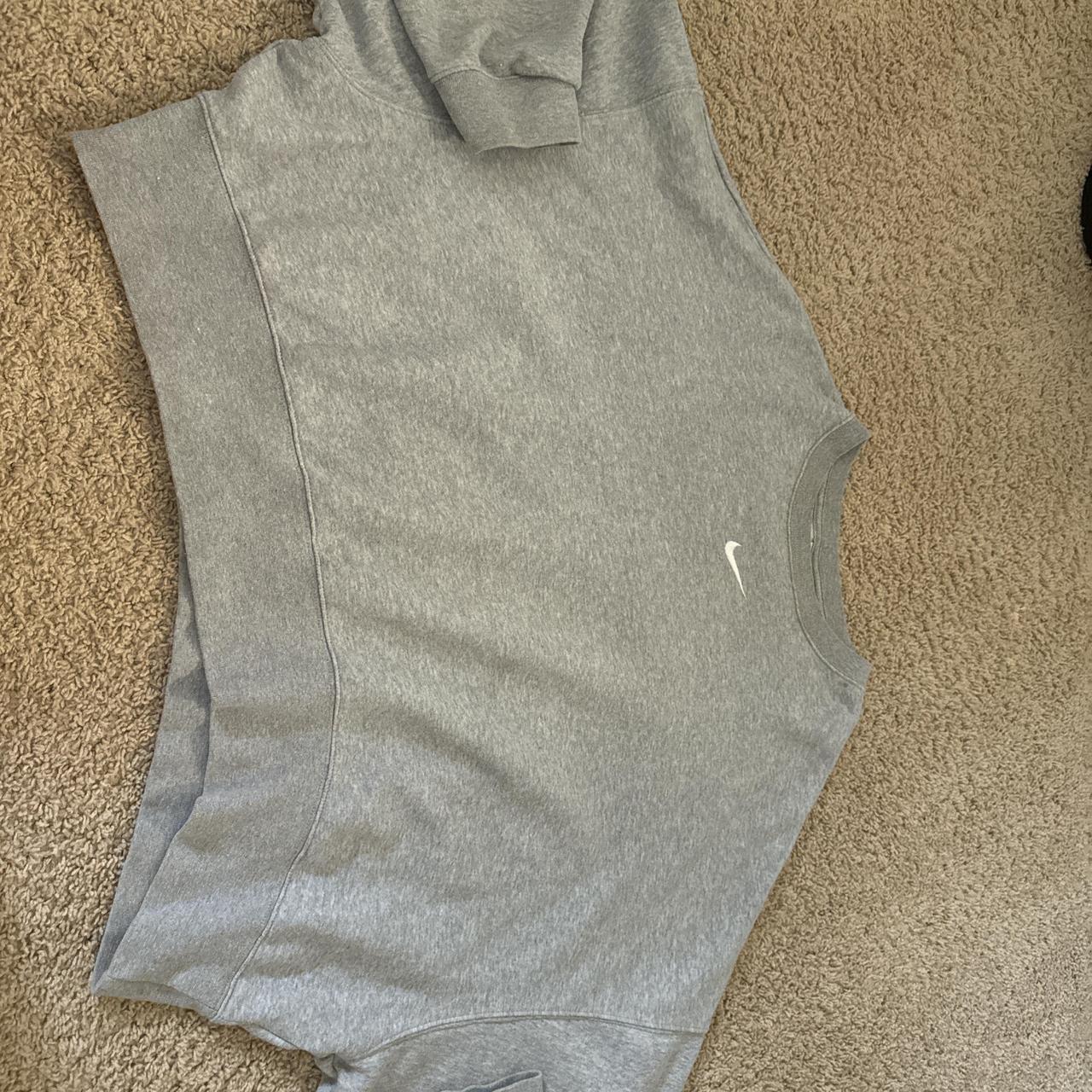 Nike crewneck, lightly worn - Depop