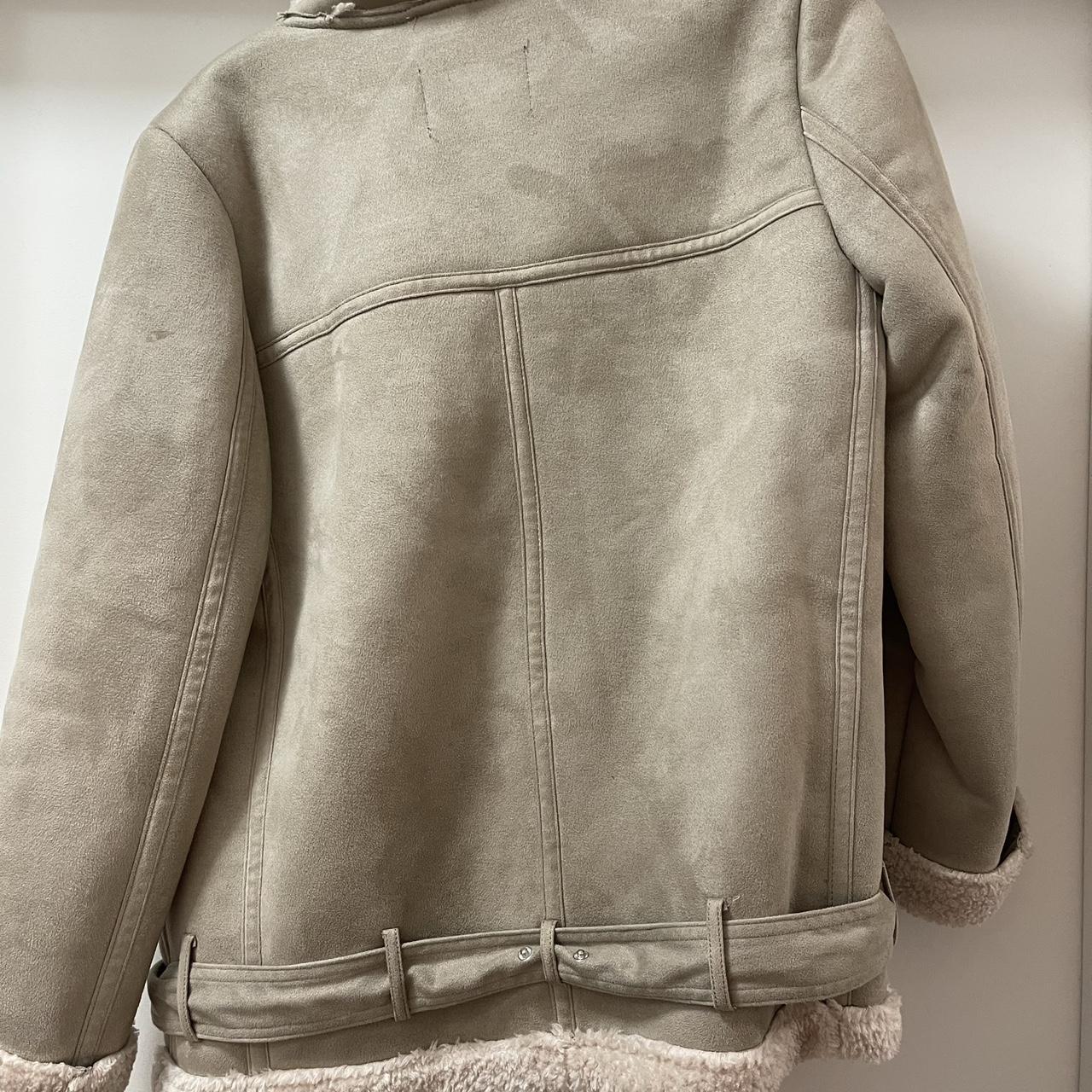 Tan shearling jacket - Depop