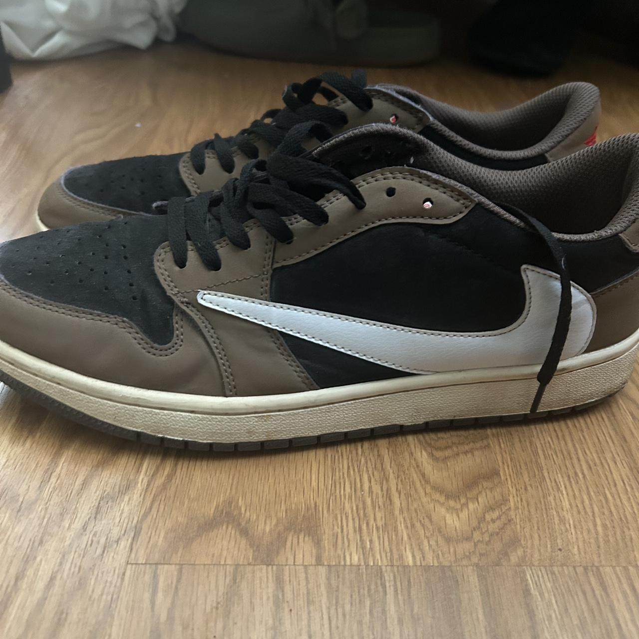 Travis Scott 1s - Depop