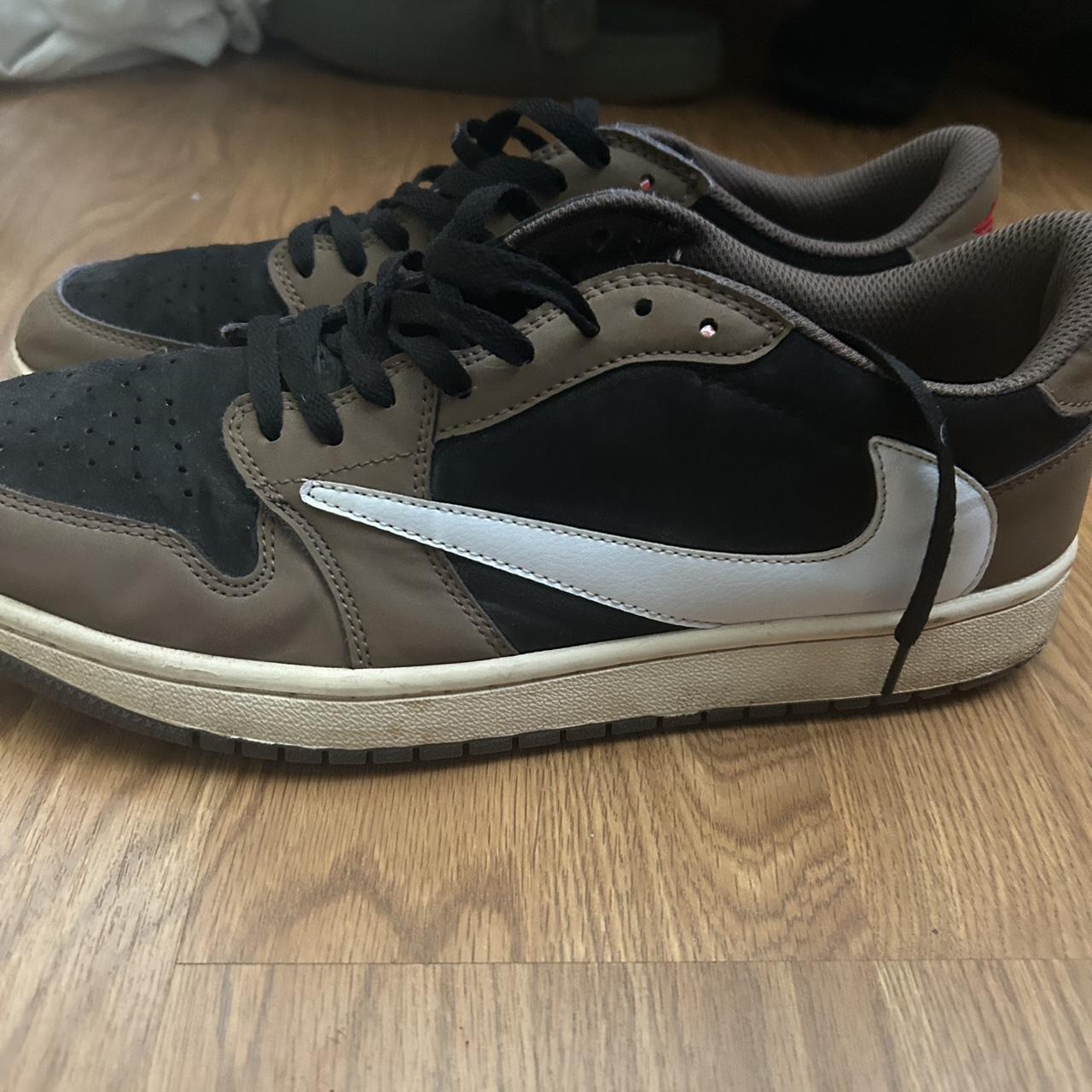 Travis Scott 1s - Depop