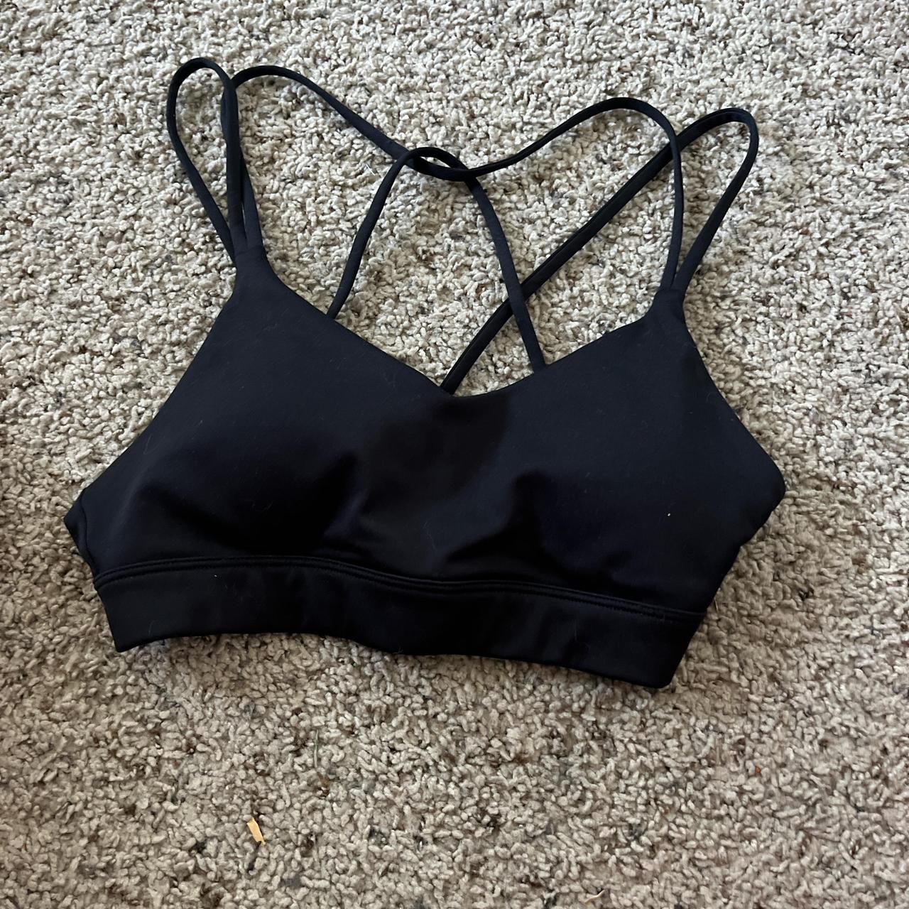 black old navy sports bra-no stain-worn - Depop