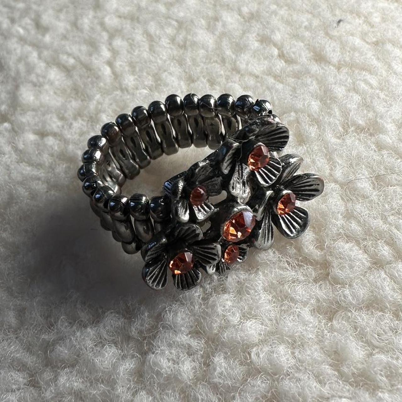 Silver and orange flower ring #fairycore #cottagecore | Depop