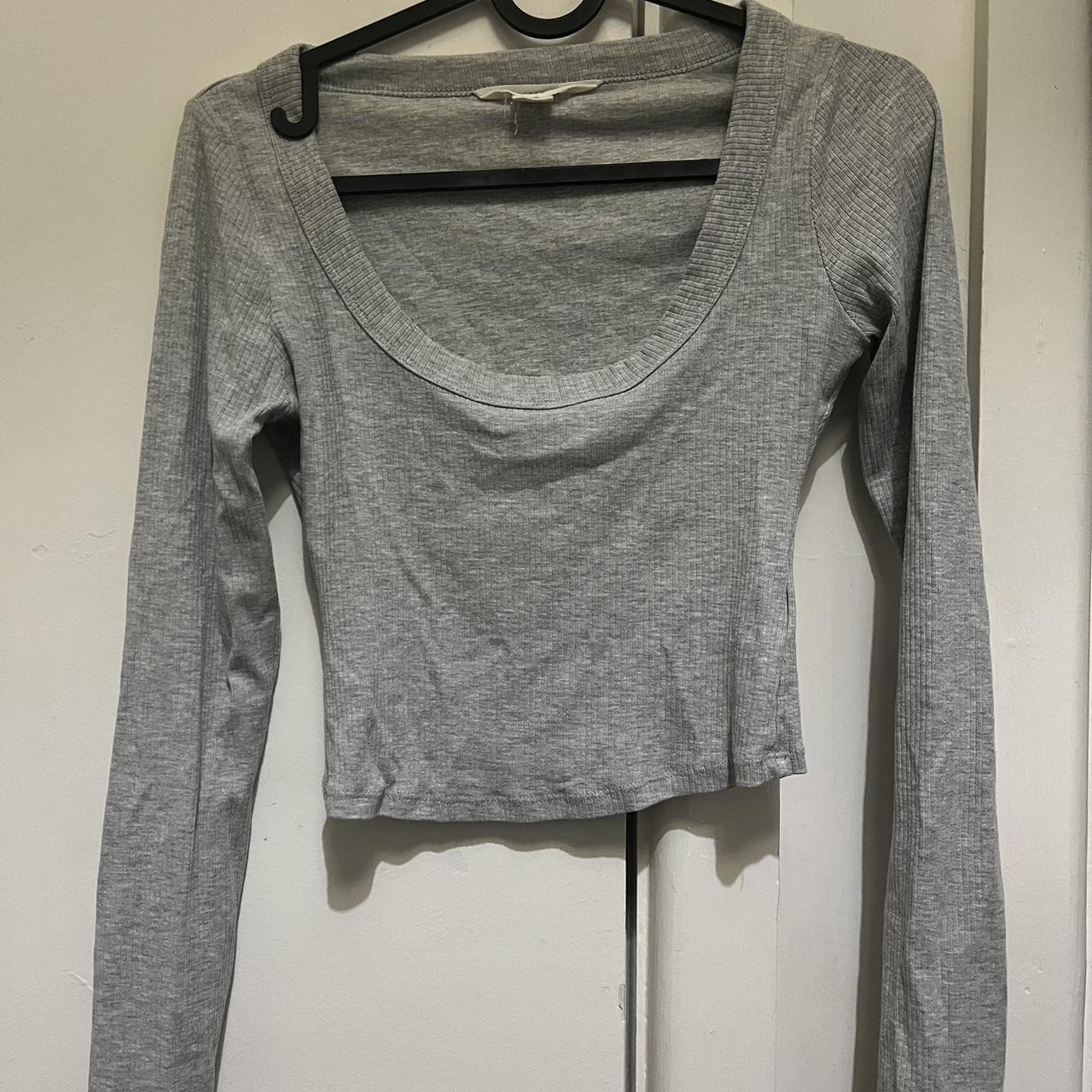 grey scoop neck long sleeve | Depop