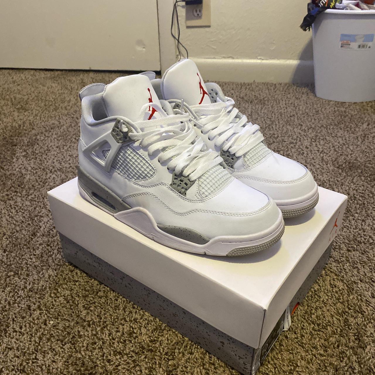 Jordan 4s White Oreos only wore 1 time I Feel like... - Depop