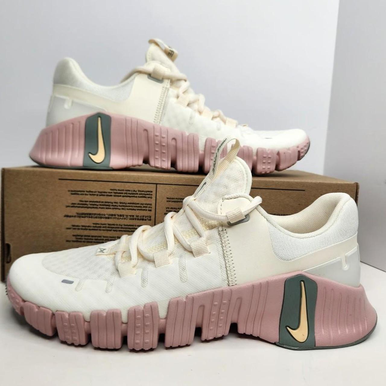 Nike Free Metcon 5 Size 10 Women Pale lvory/lce... - Depop