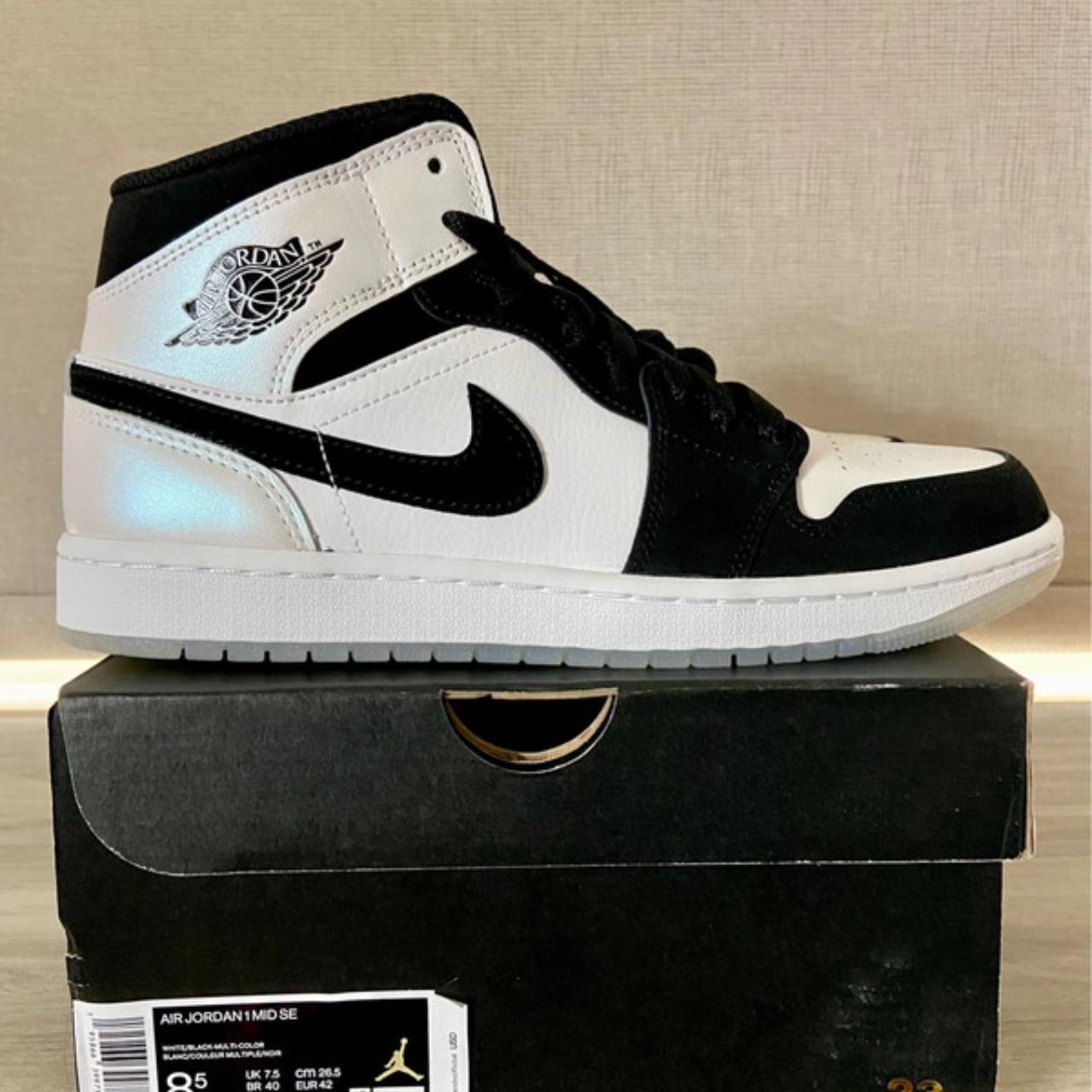 Air Jordan 1 Mid Diamond SE size 8.5 mens - Depop