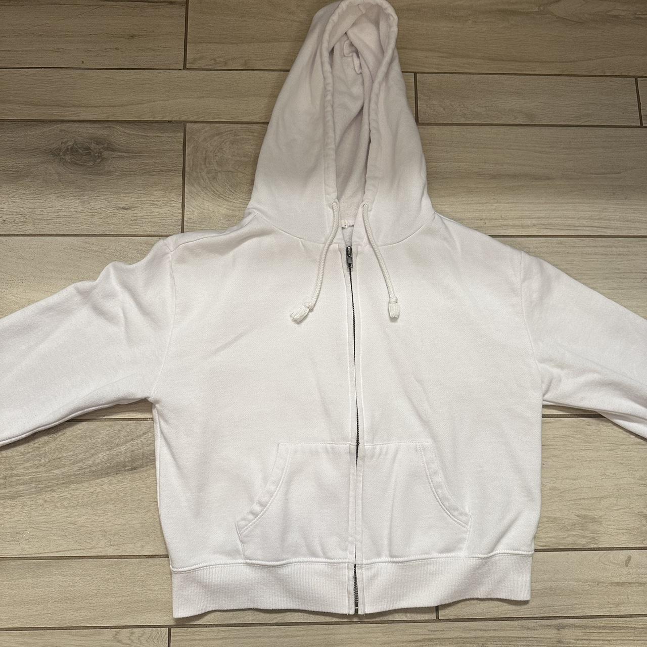 White cropped zip up hoodie #hoodies - Depop